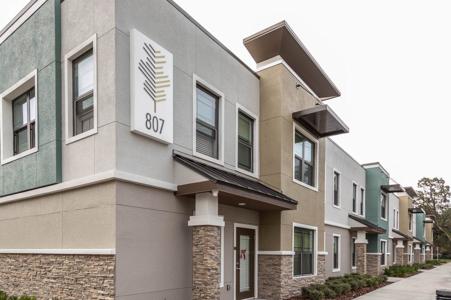 Royal American - Properties - Parramore Oaks Fl