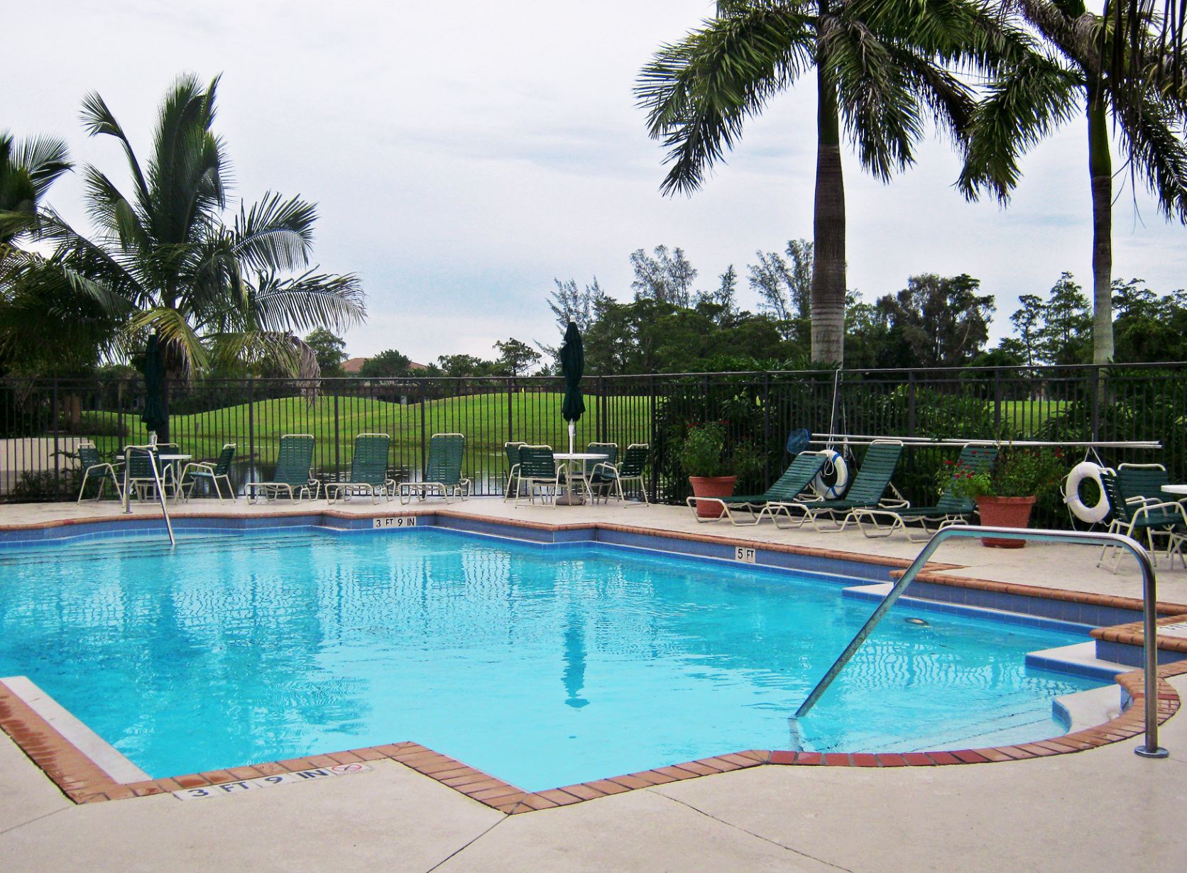 Royal American - Properties - Golfview Gardens Sunrise Fl