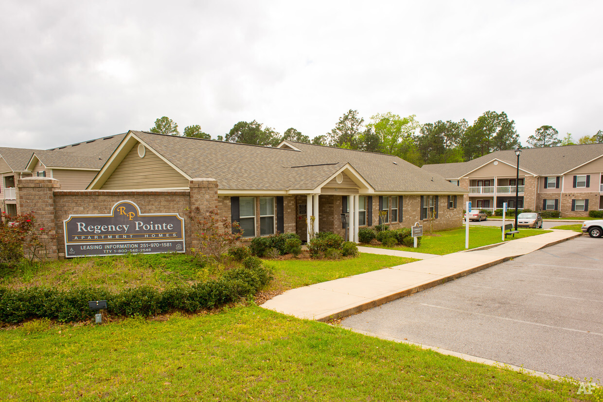 Royal American - Properties - Regency Pointe Ii Al