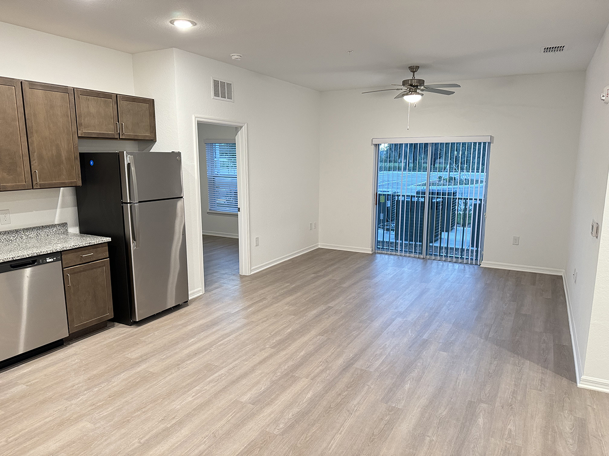 Royal American - Properties - Parker Pointe Lakeland Fl